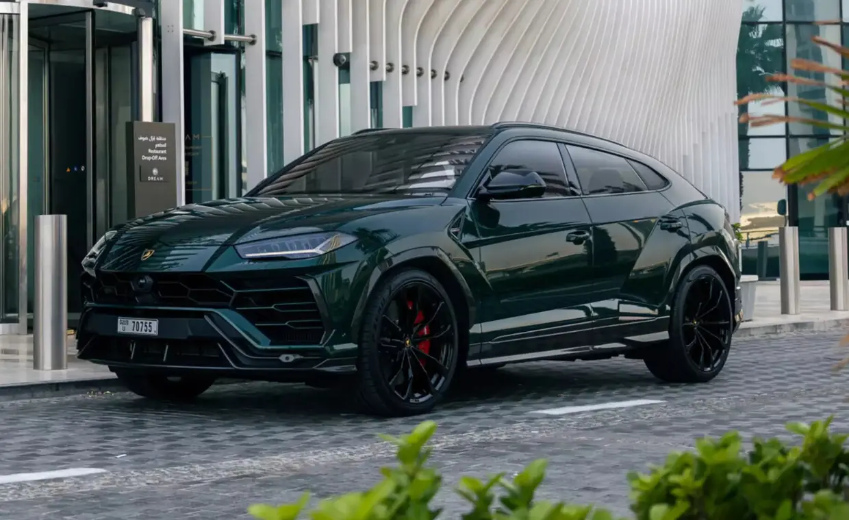 Lamborghini Urus Rental Dubai from $750/day | DuCars